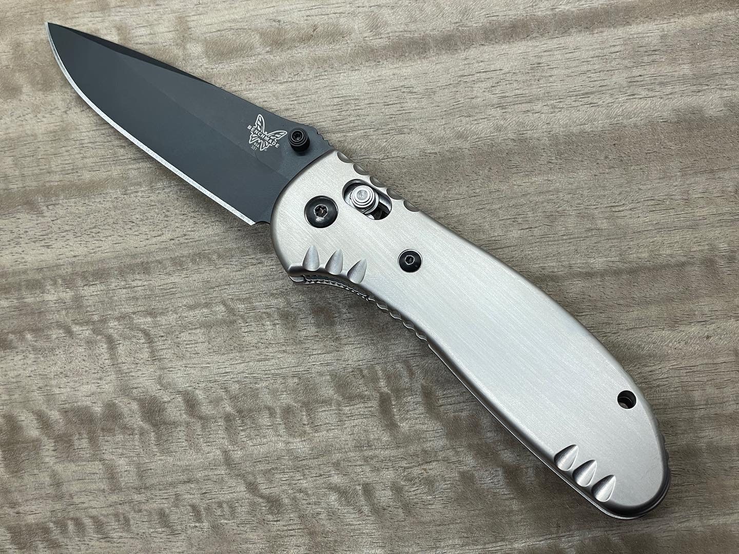 SEIGAIHA Blue Ano Brushed Titanium Scales for Benchmade GRIPTILIAN 551 ...